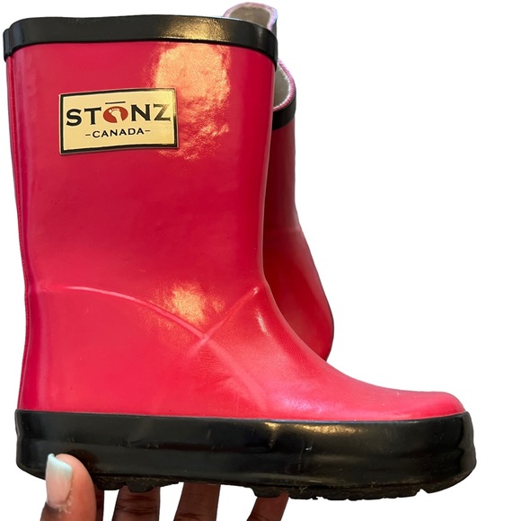 Stonz | Shoes | Stonz Canada Rubber Red Slip On Rain Boot Size 7 | Poshmark